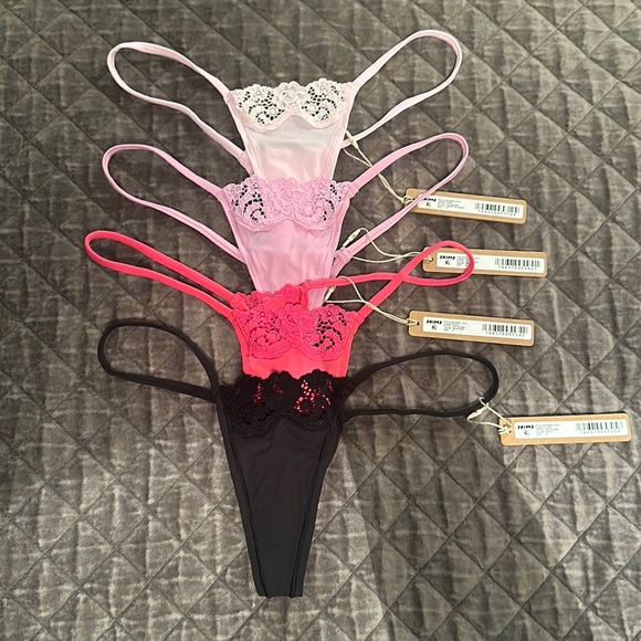 SKIMS | Intimates & Sleepwear | Skims Fits Everybody Lace String Thong ...